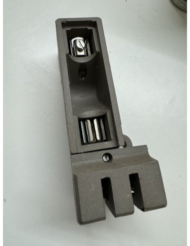 MEM 60KXTNC2F Porcelain Fuse carrier base 63amp